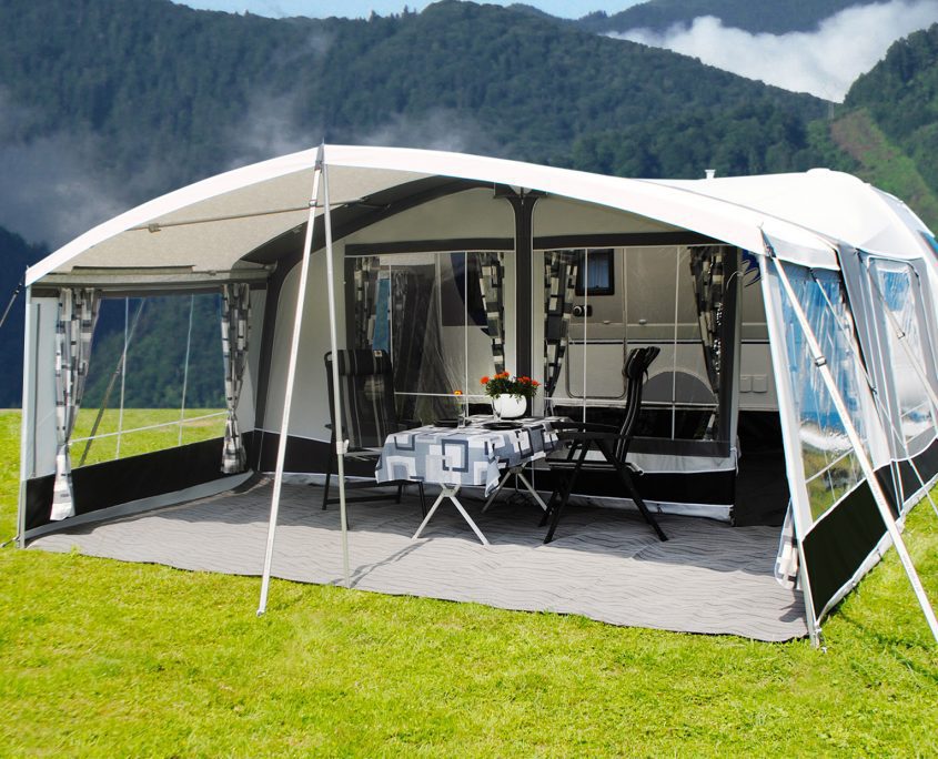 Walker Ellips: available with PVC groundsheet and zip-on canopy